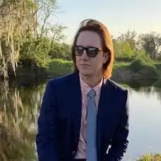 Articles by Edward Jones | Motor1.com