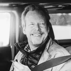 Lawrence Ulrich Profile | InsideEVs