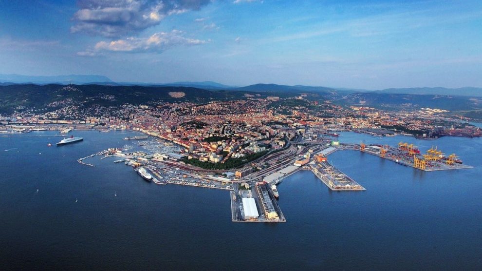 Il porto di Trieste si elettrifica: ecco come