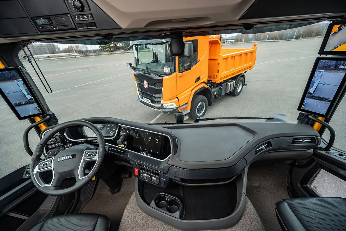 Tatra Phoenix: marca legendaria, nuevos atributos