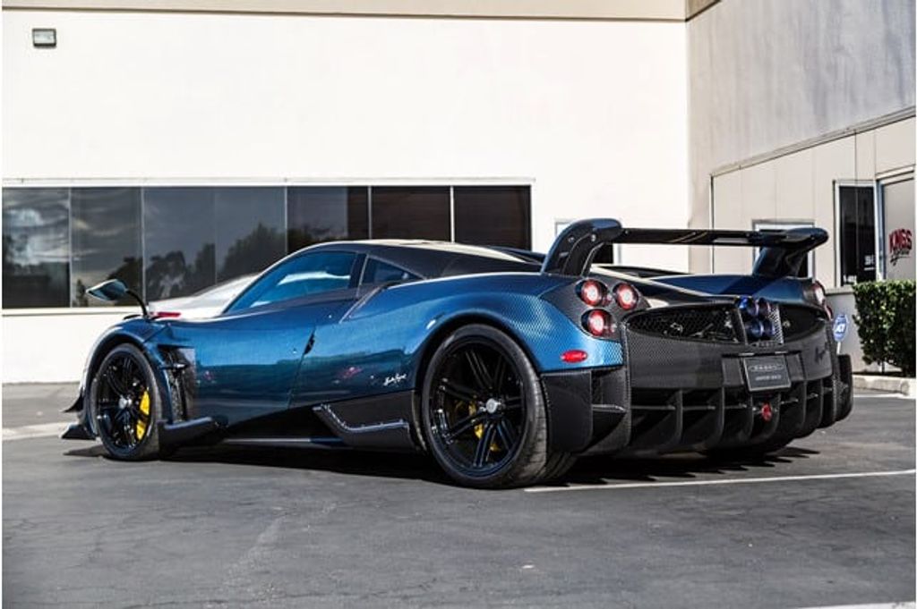 Pagani Huayra Blue Interior