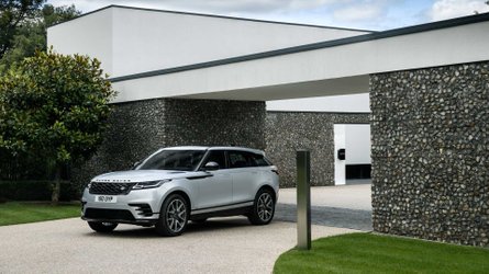 Range Rover Velar 2021 tem novo sistema multimídia e motores eletrificados
