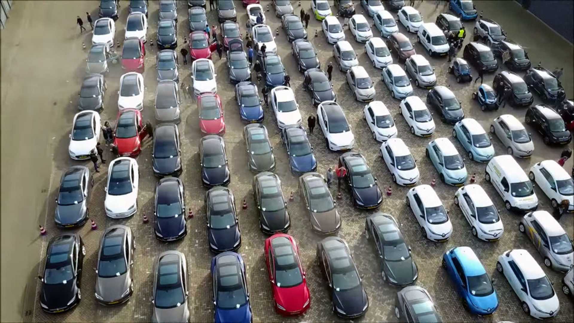 Voici la plus grande parade du monde de véhicules électriques