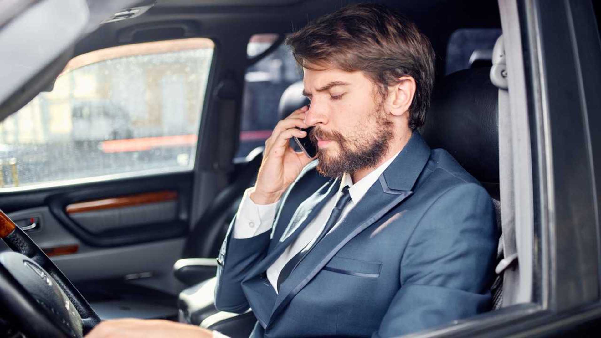 Distracted Driving Is A Problem This Utah Bill Aims To Fix