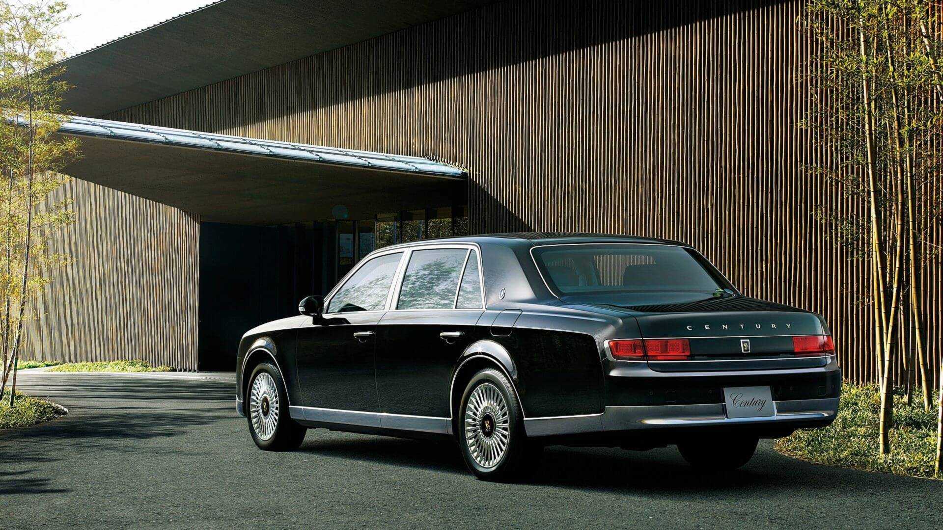 Este vídeo del Toyota Century V12 muestra el lujo nipón de los 90