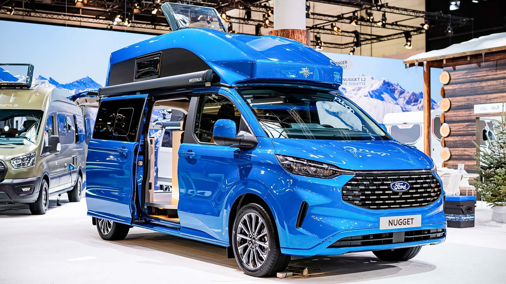 Ford Nugget, le van aménagé compact dispose désormais d'un toit haut fixe
