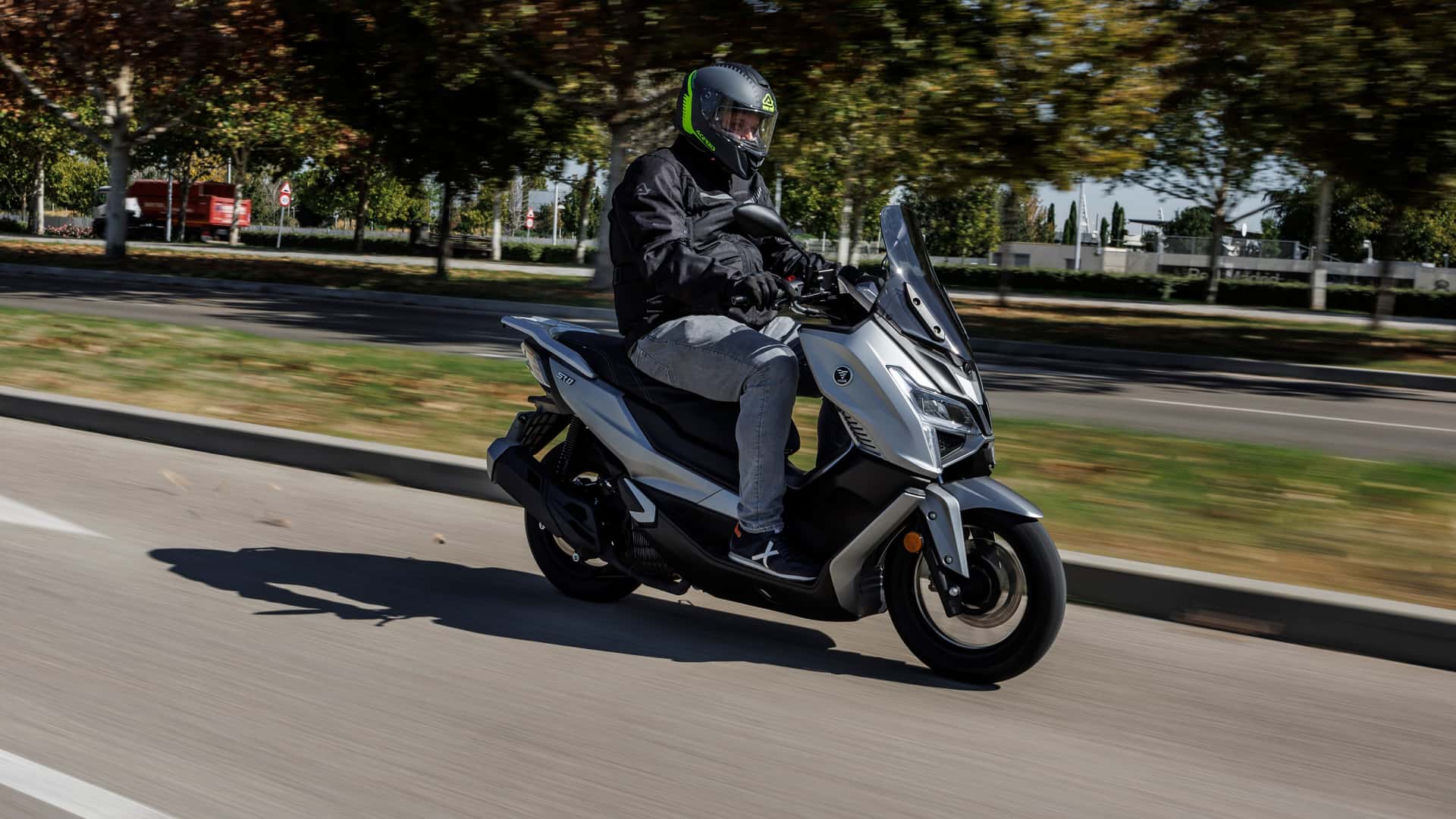 Prueba Voge SR1 125, un scooter ágil y equipado para la ciudad
