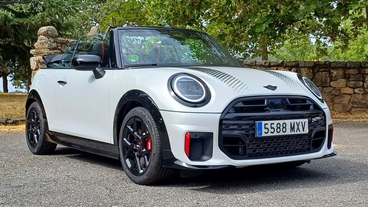 MINI JCW Cabrio: opinión de este descapotable excitante
