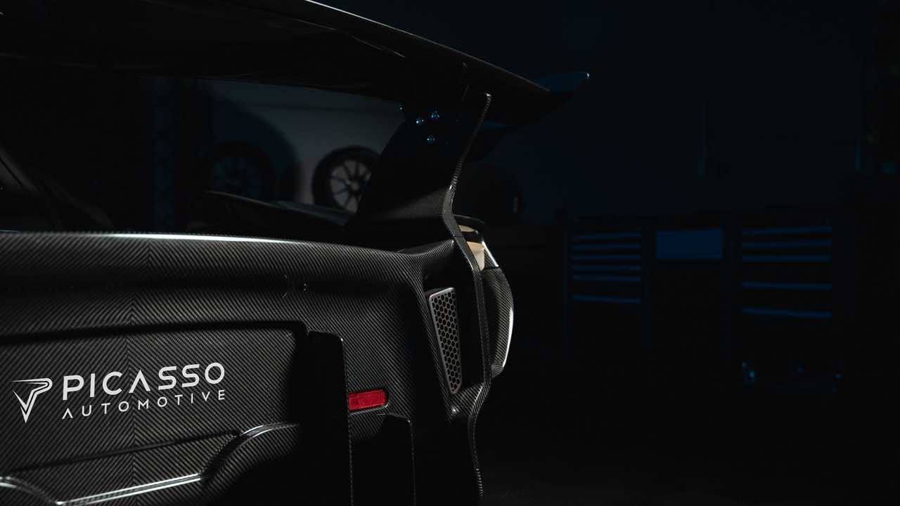 La nuova supercar svizzera con DNA italiano è la Picasso 660 LMS