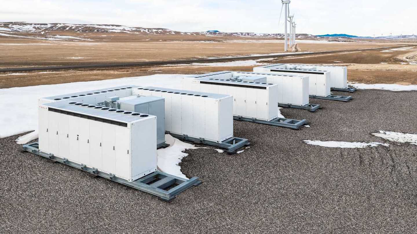Tesla Hints At Transition Of All Energy Storage To LFP Batteries