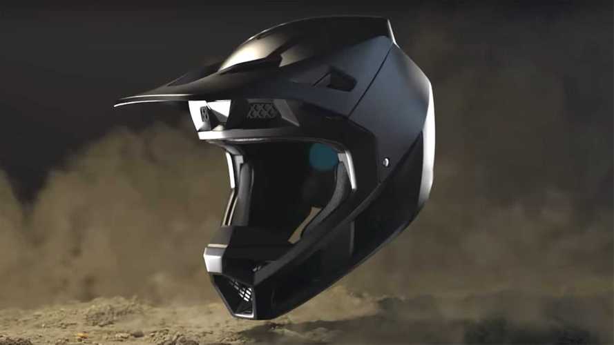 New Motorcycle Helmet Design Illuminates Its Shell