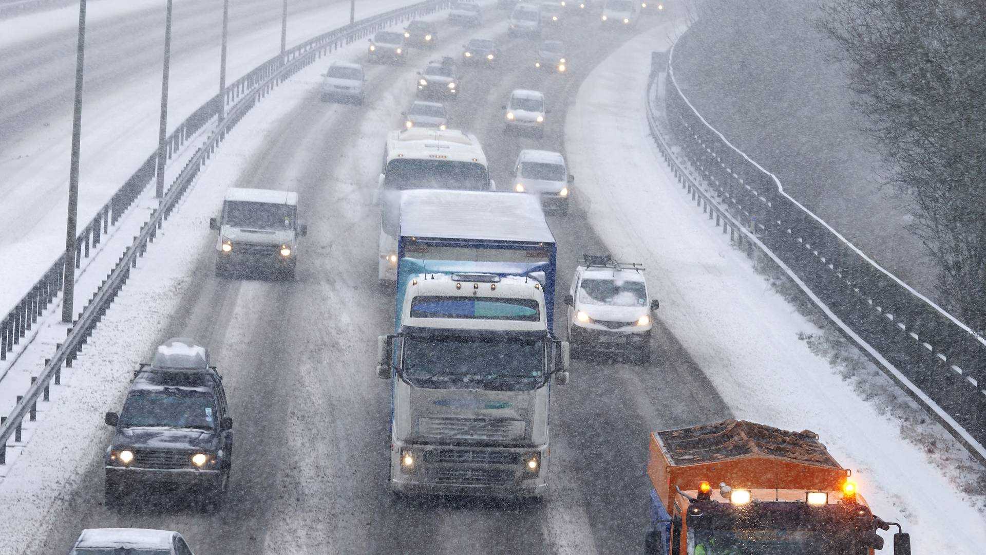 Comment bien conduire sur la neige ? Nos conseils