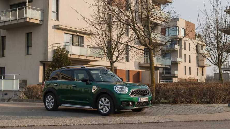 What Is The MINI Countryman PHEV Like To Drive And Live With?
