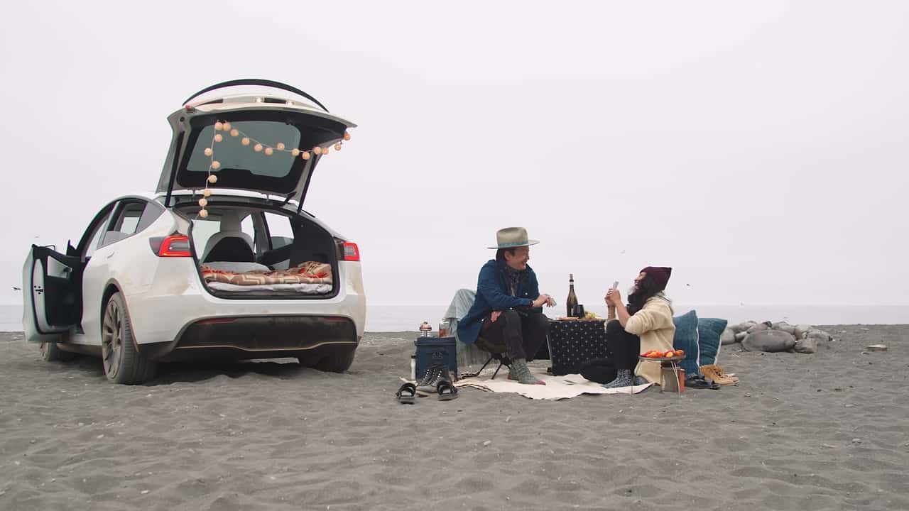 Tesla Camp Mode How Does It Work