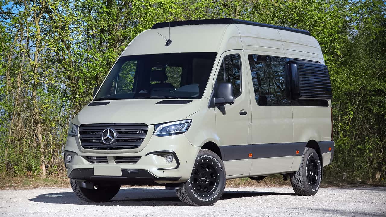 Vansports macht den Mercedes Sprinter Offroad-Camping-tauglich