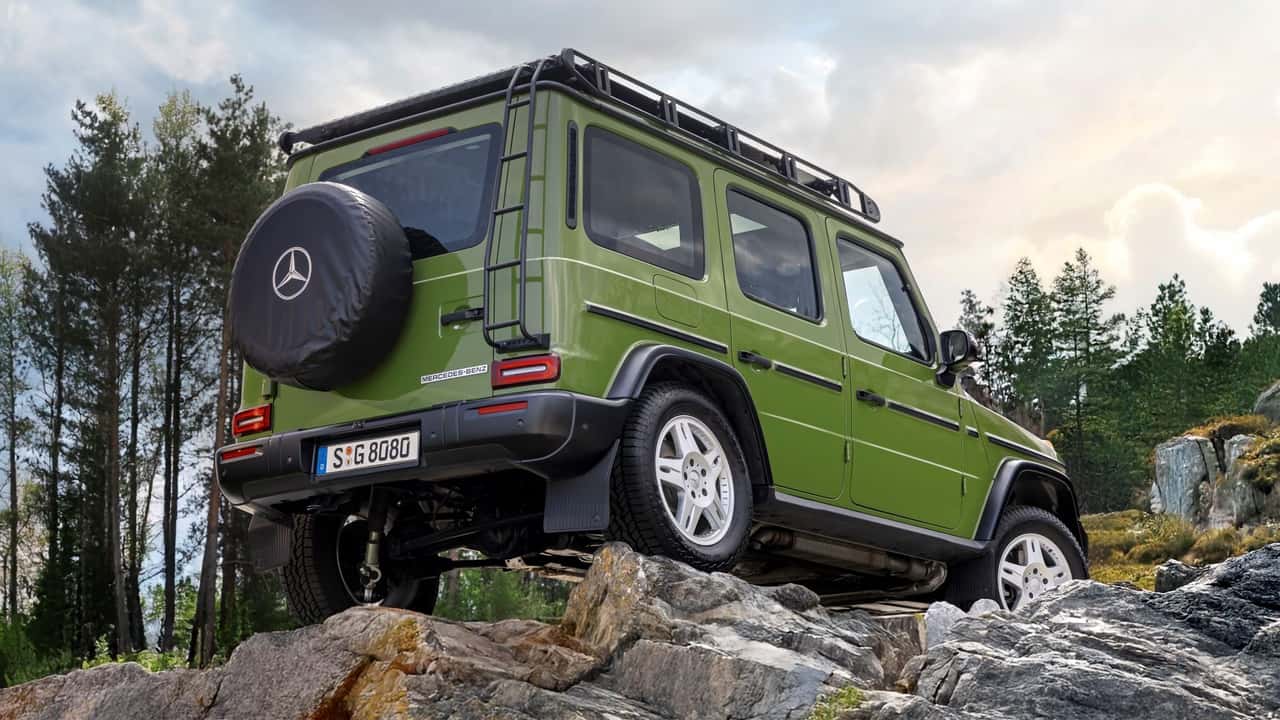 Mercedes G-Class Goes Retro With Plaid Seats And '80s Green Paint