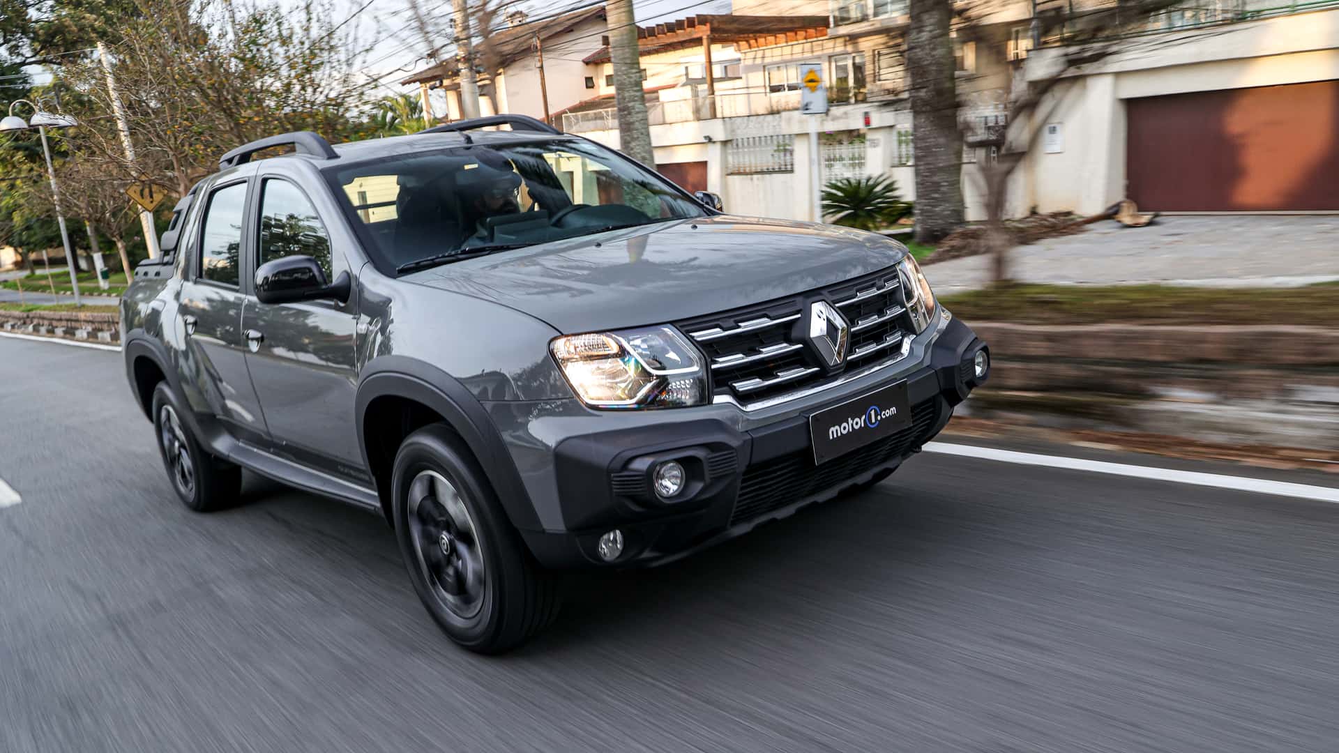 Renault confirma mais equipamentos para Kwid, Stepway, Logan e Oroch 2024