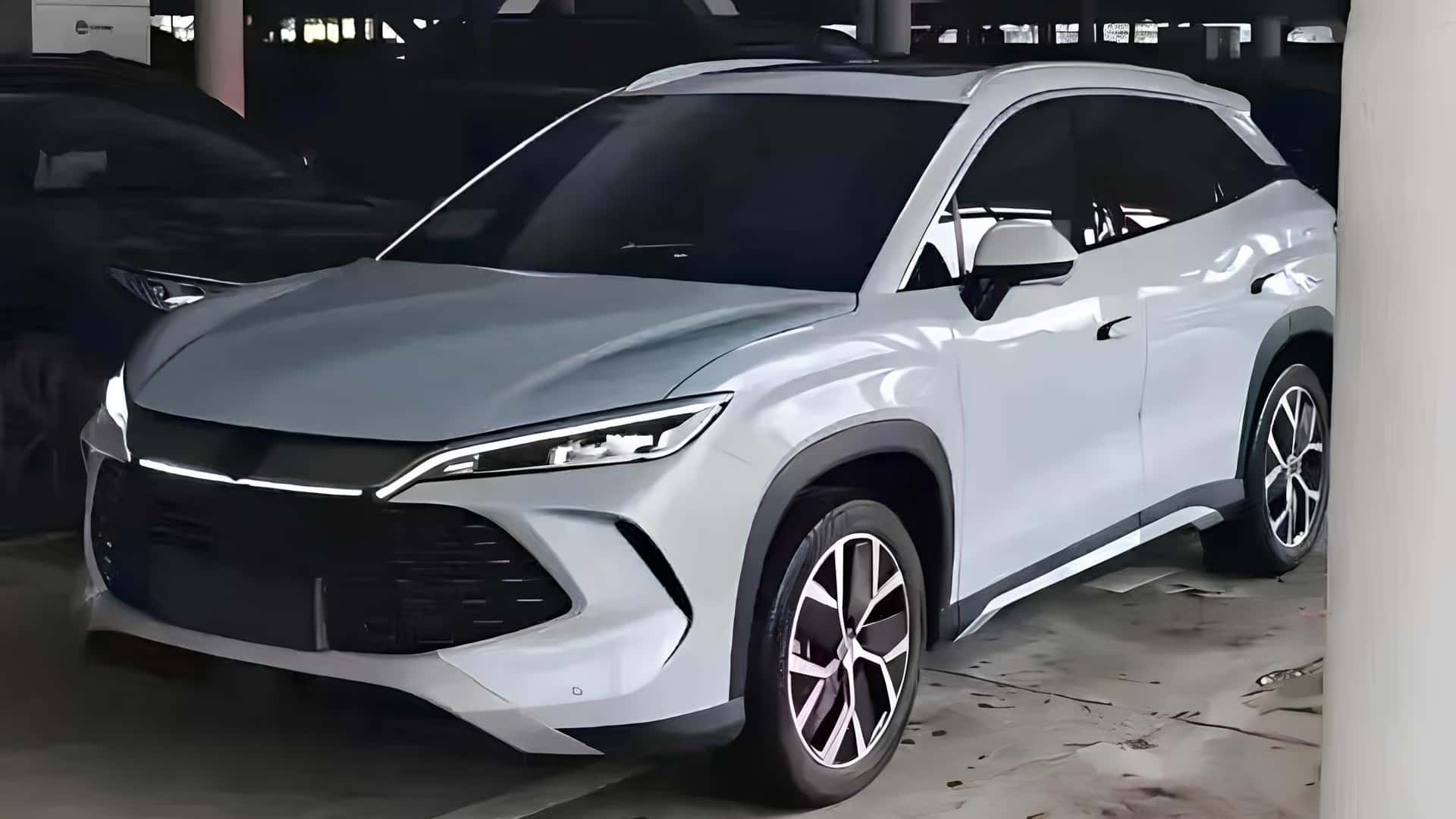 BYD Song L DM-i: SUV com 2.000 de alcance é flagrado pela 1ª vez