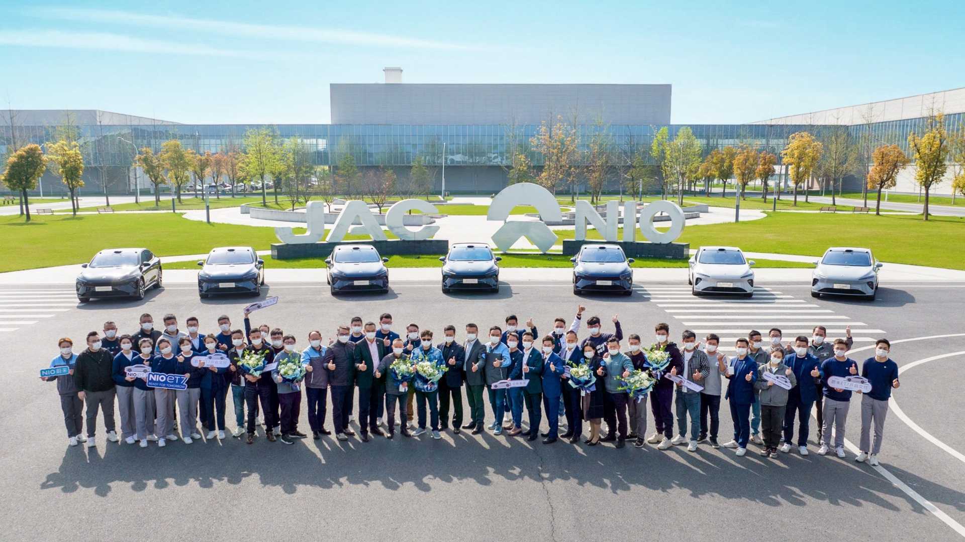 NIO ET7 Customer Deliveries Kick Off In China As Planned