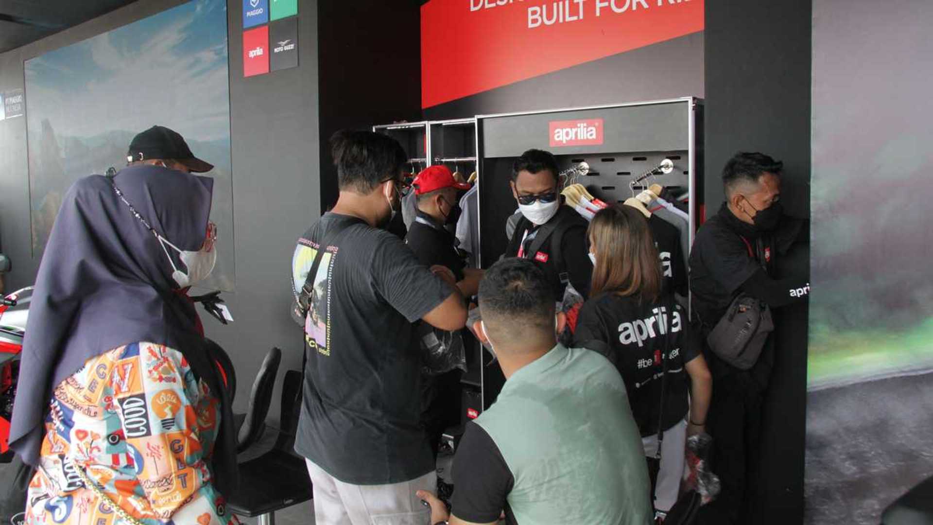 Piaggio Indonesia Buka Booth Aprilia di Mandalika