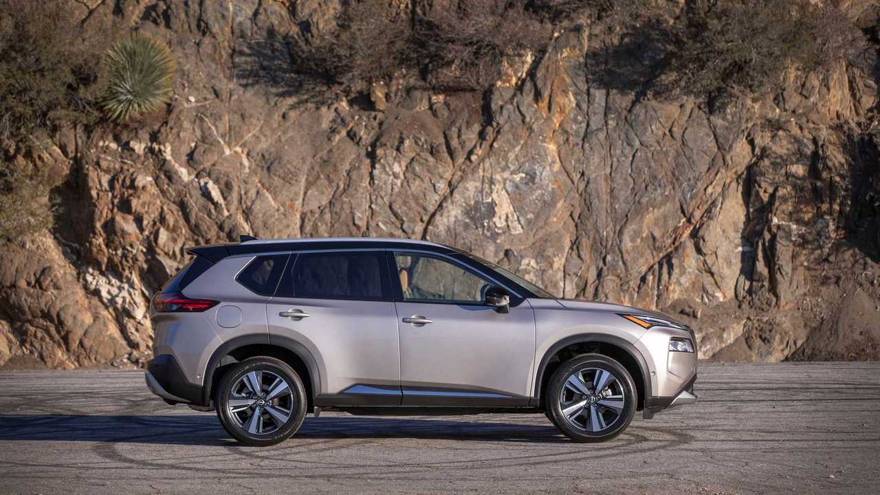 2022 Nissan Rogue Graphite Blue