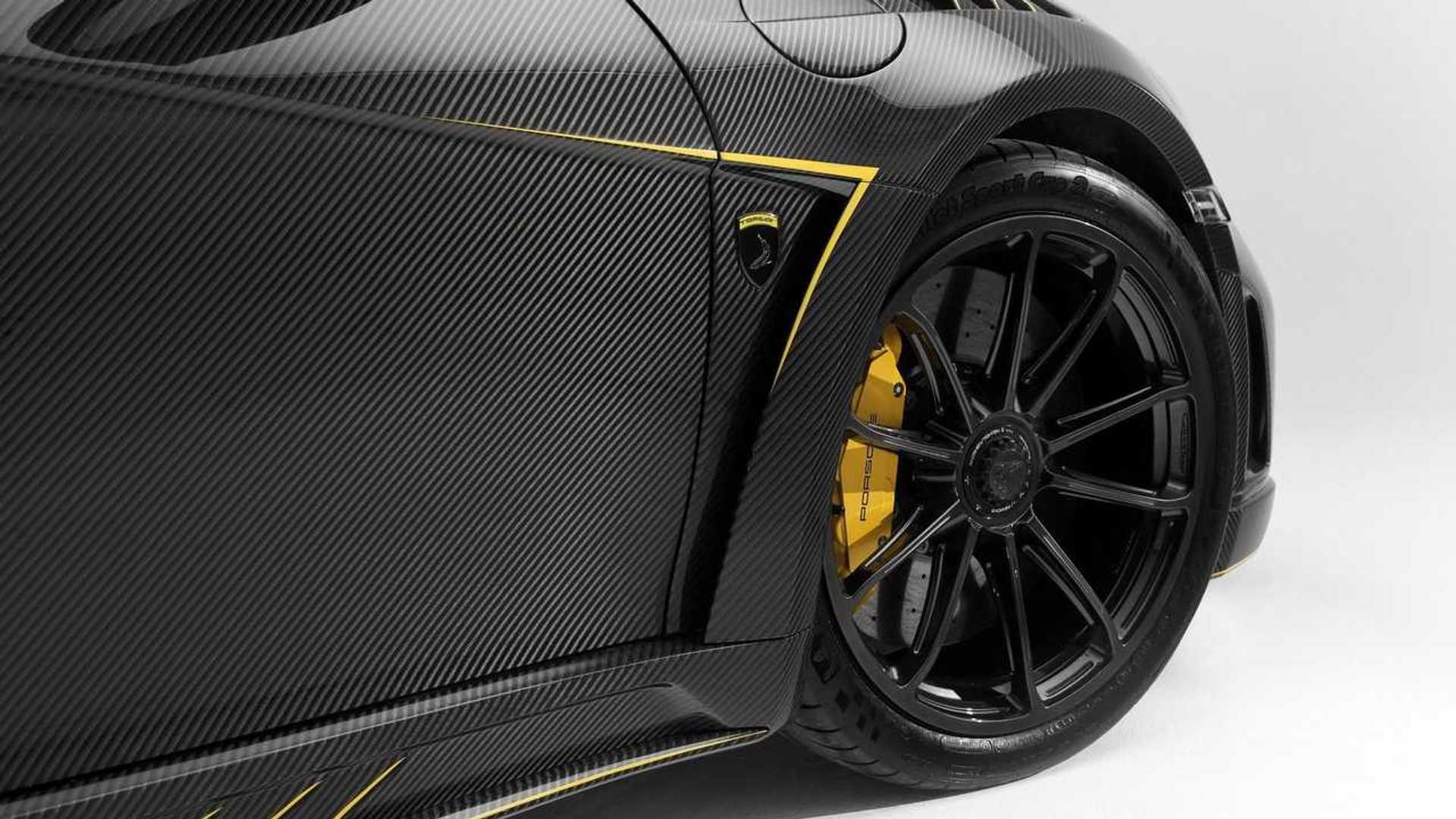 Porsche 911 Turbo con carrocería 'full carbon'