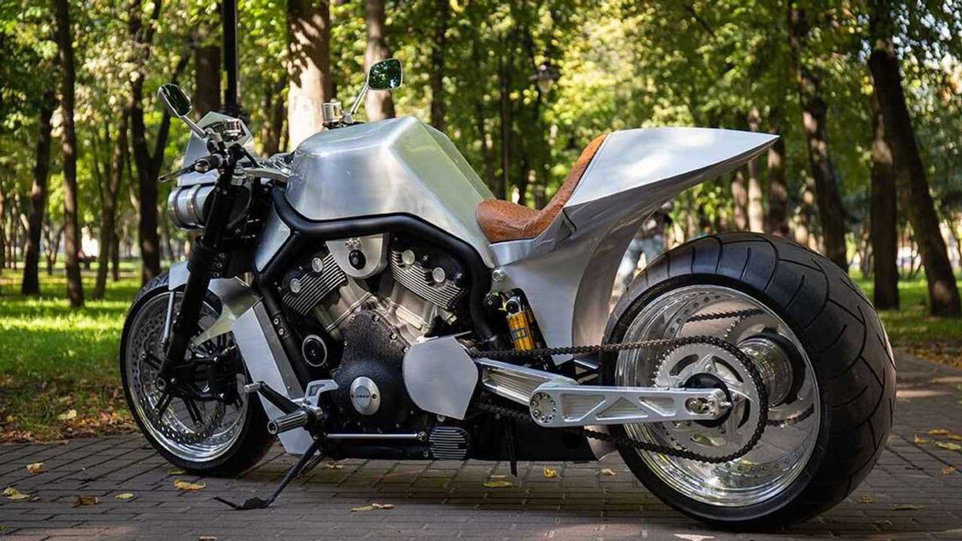 Check Out This Futuristic Harley V-Rod by Custom Culture