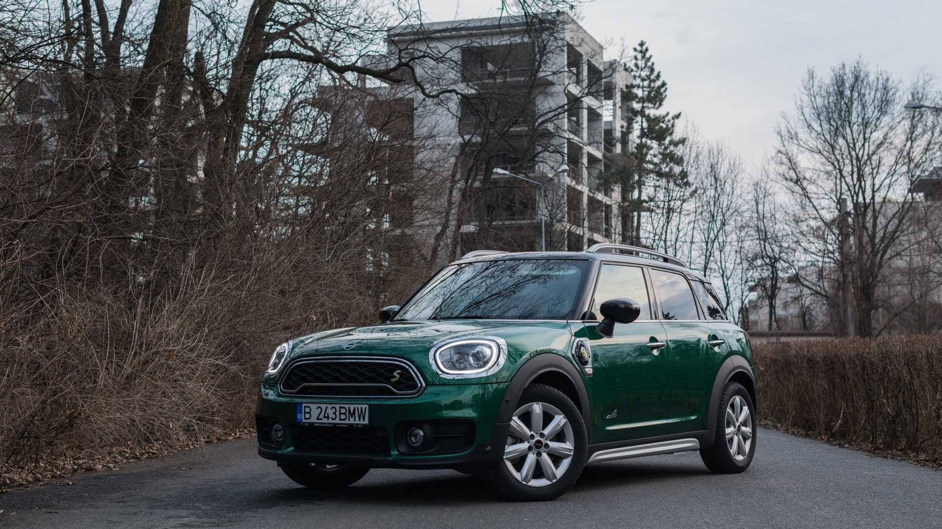 What Is The MINI Countryman PHEV Like To Drive And Live With?