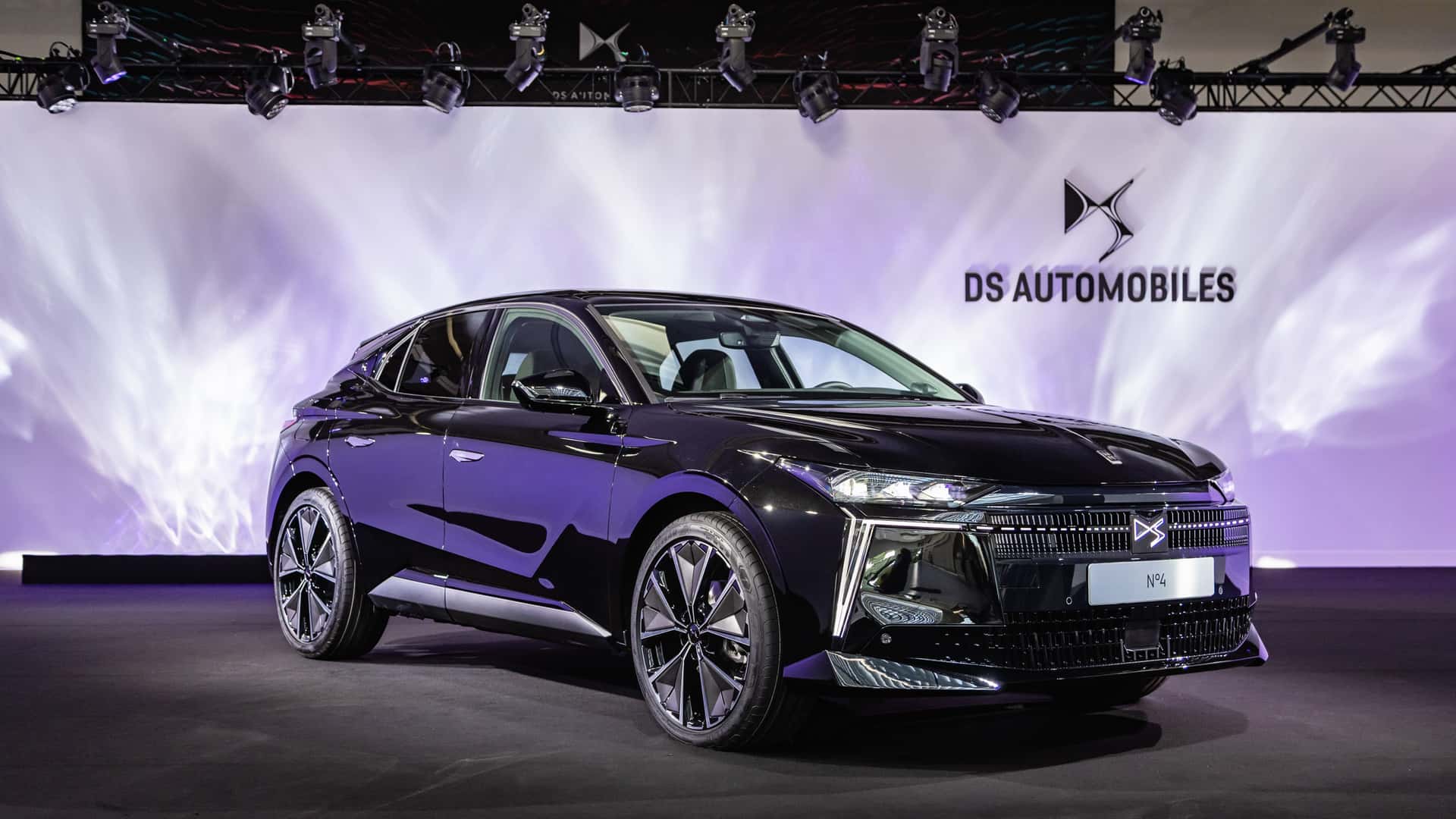 La DS N°4 désormais disponible à la commande à partir de 39'000