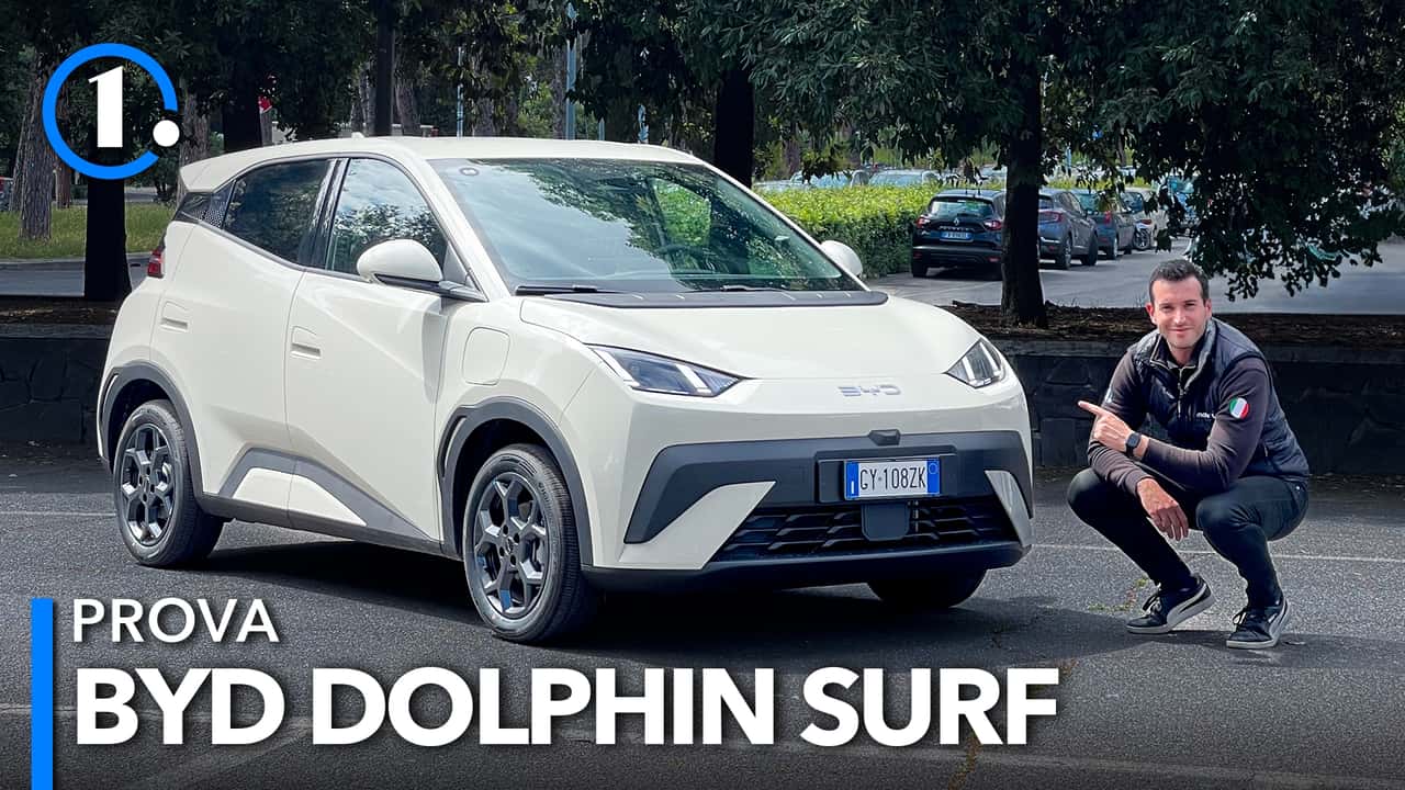 BYD Dolphin Surf: prova, interni, consumi, prezzo