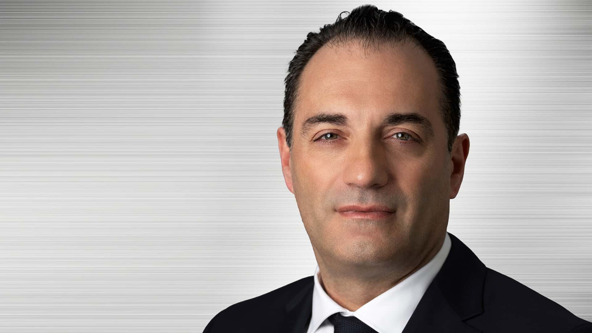 Filosa et le passage au tout électrique : "Il nous faut dix ans de plus"