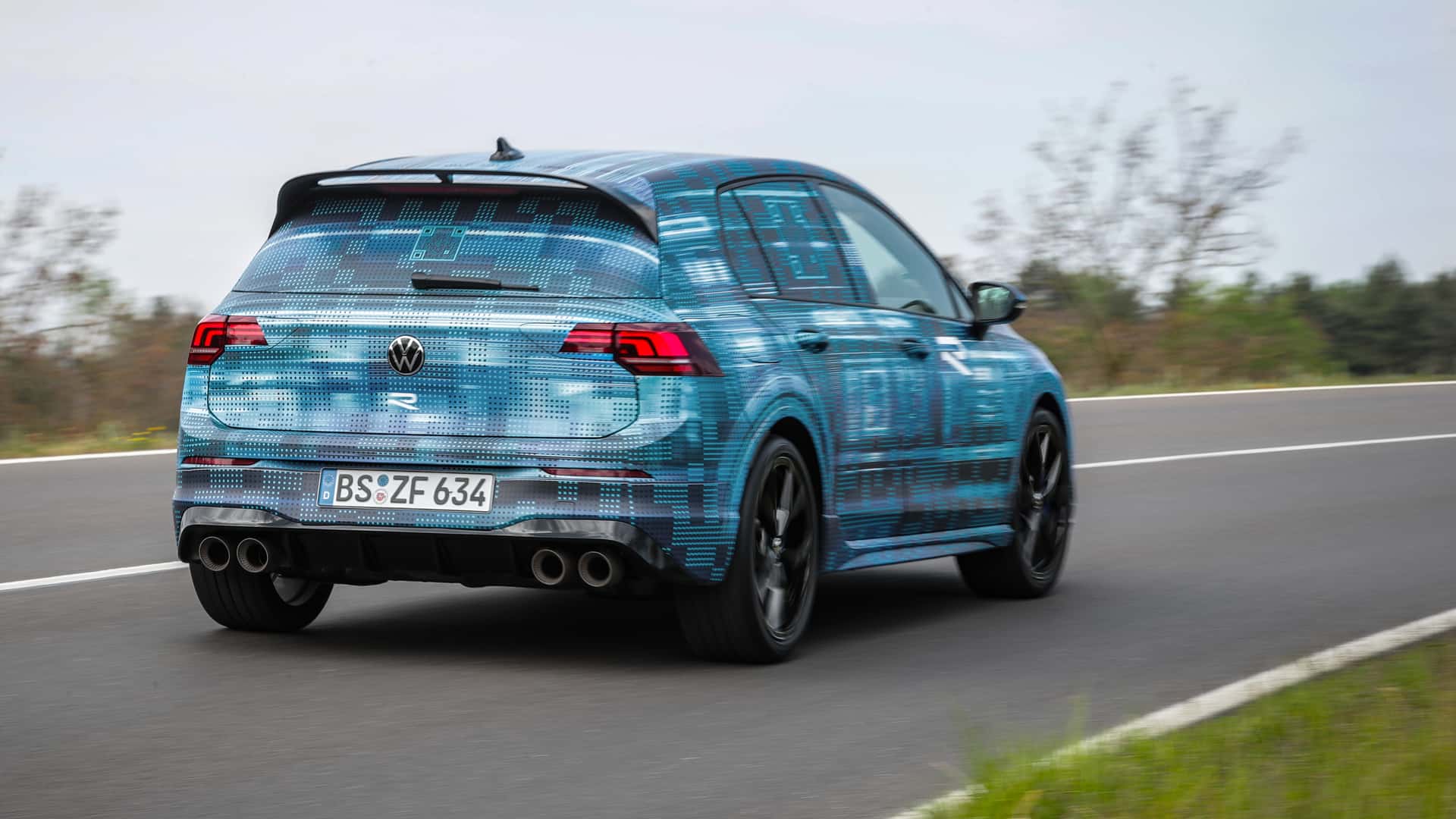 2025 폭스바겐 골프 R - 329HP / MK8.5 : 클리앙