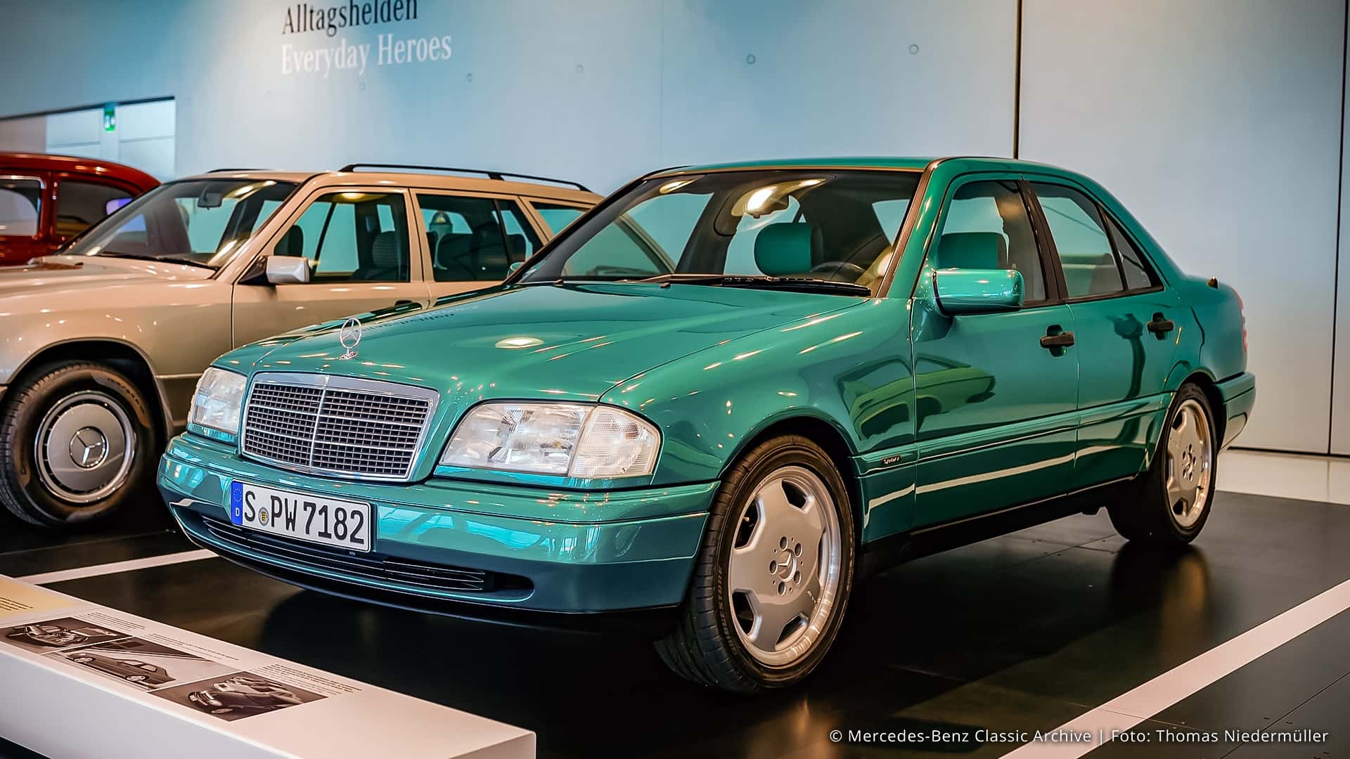 Mercedes C 280 W202 (1996): The 90s were so garish