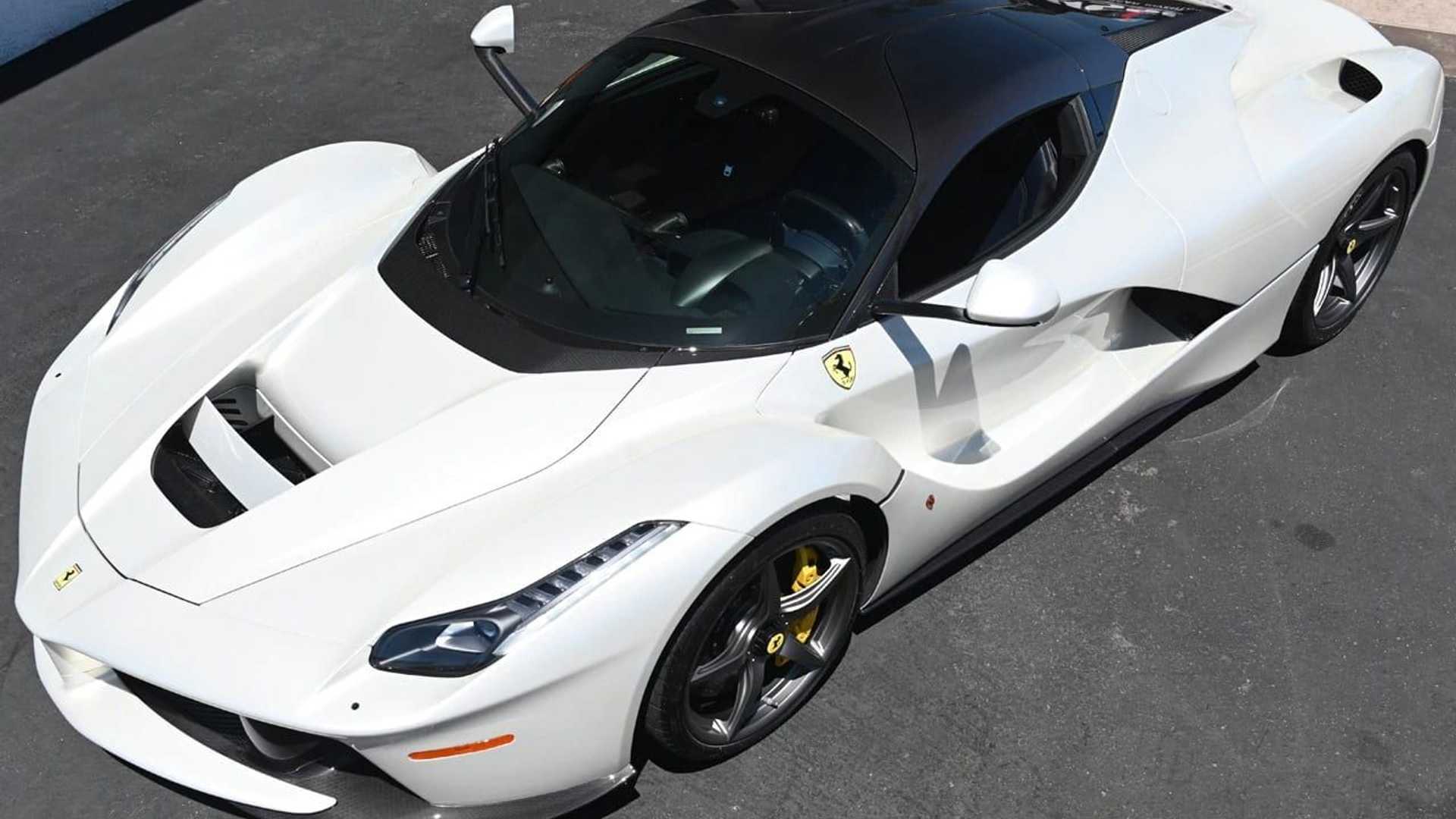 Ferrari Laferrari White Wallpaper