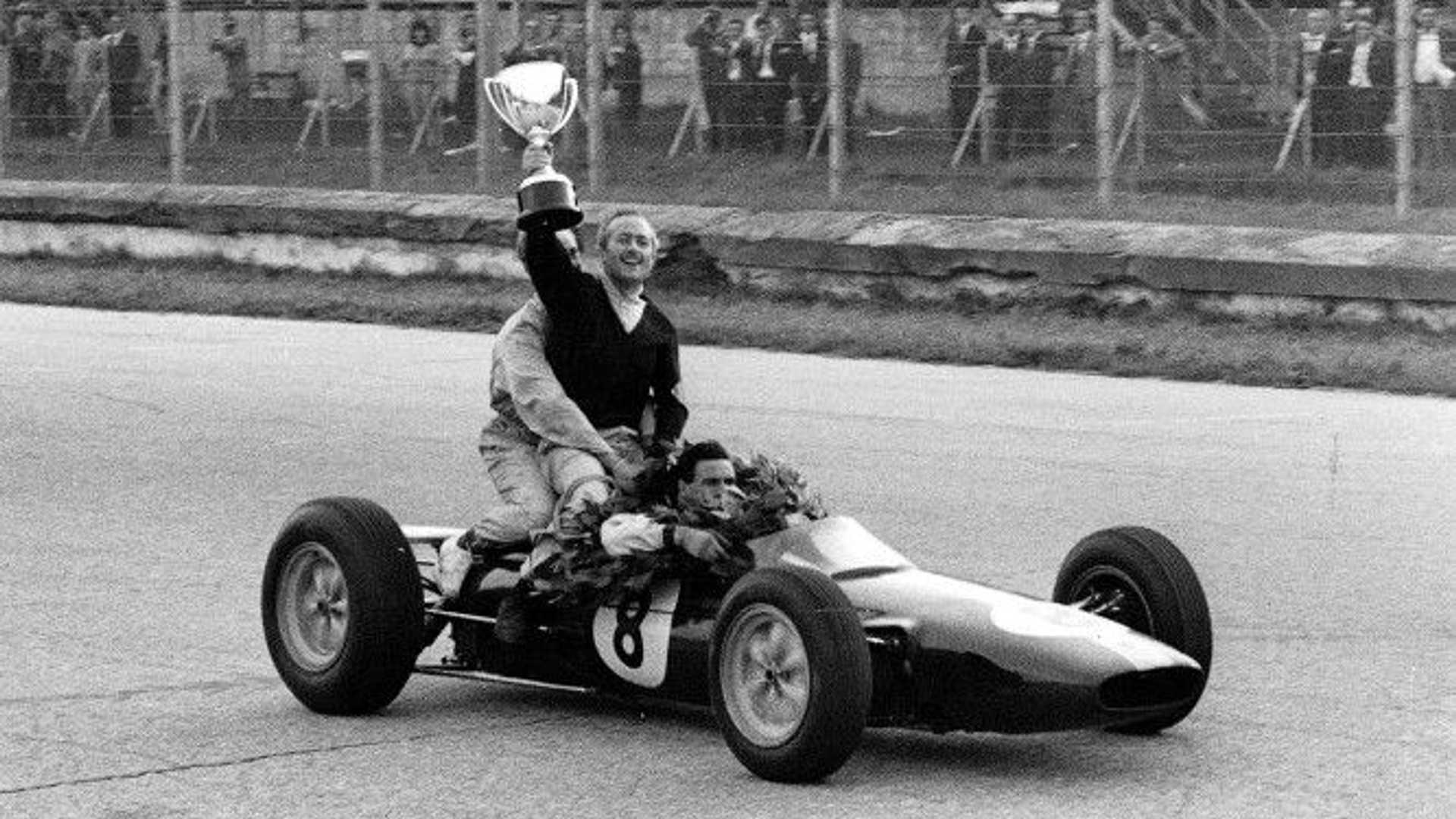 Caterham Fireblade (Seven, 2001), Perché Comprarla... Classic