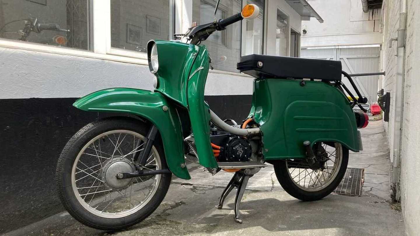 This German Startup Breathes New Electric Life To Old Simson Mopeds