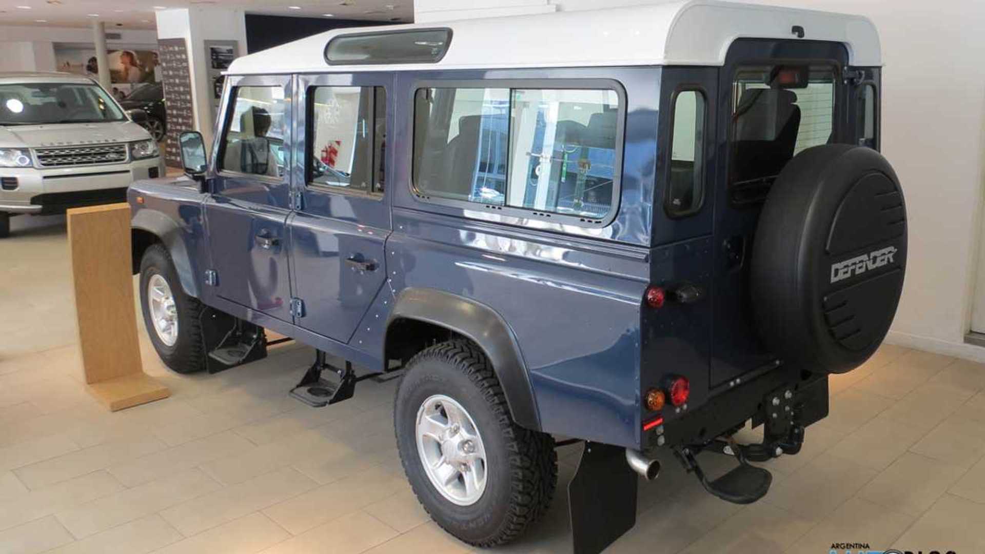 Hola y chau: llegaron las últimas Land Rover Defender a la Argentina