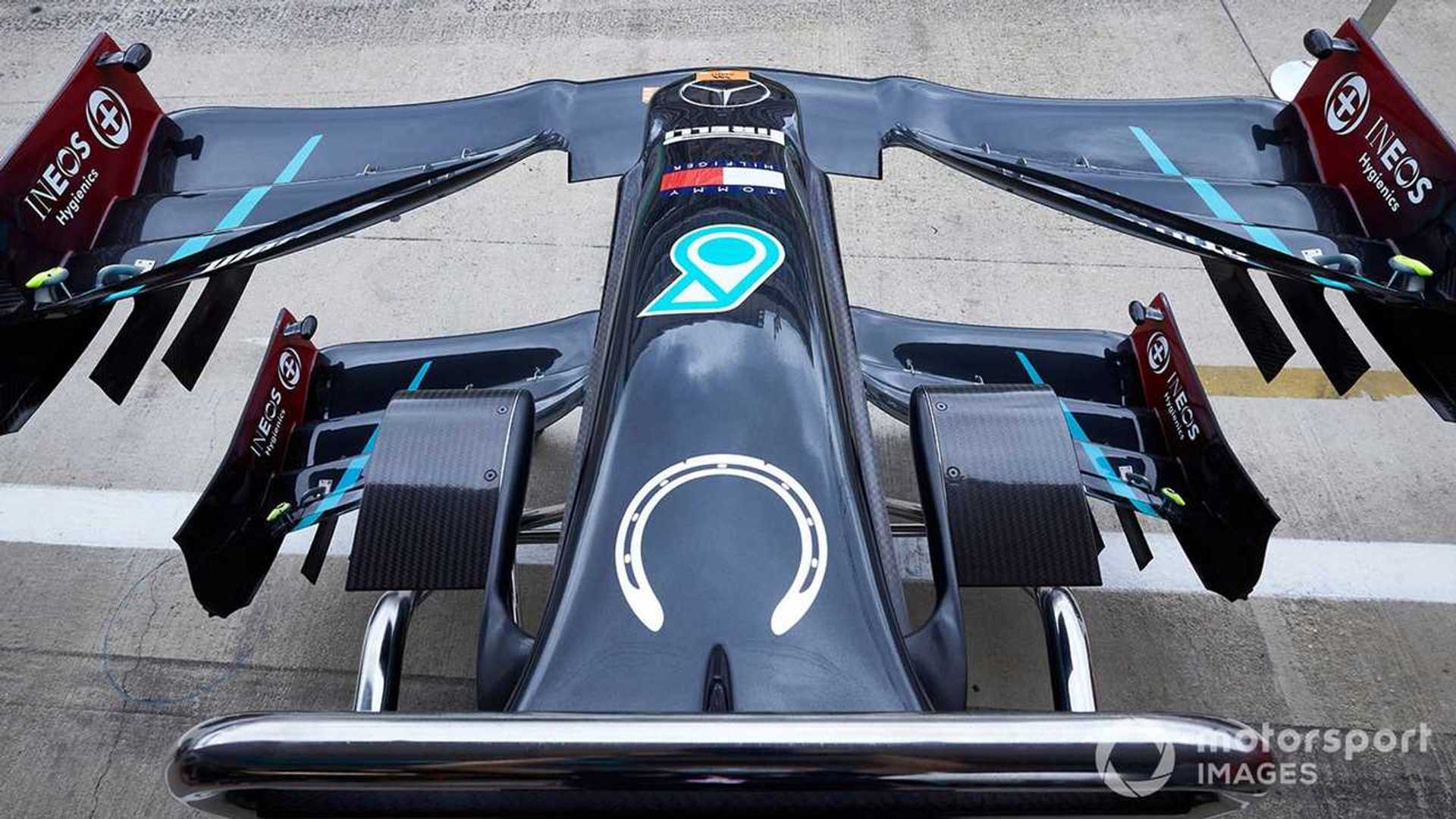 Mercedes to race with Stirling Moss tribute at Silverstone