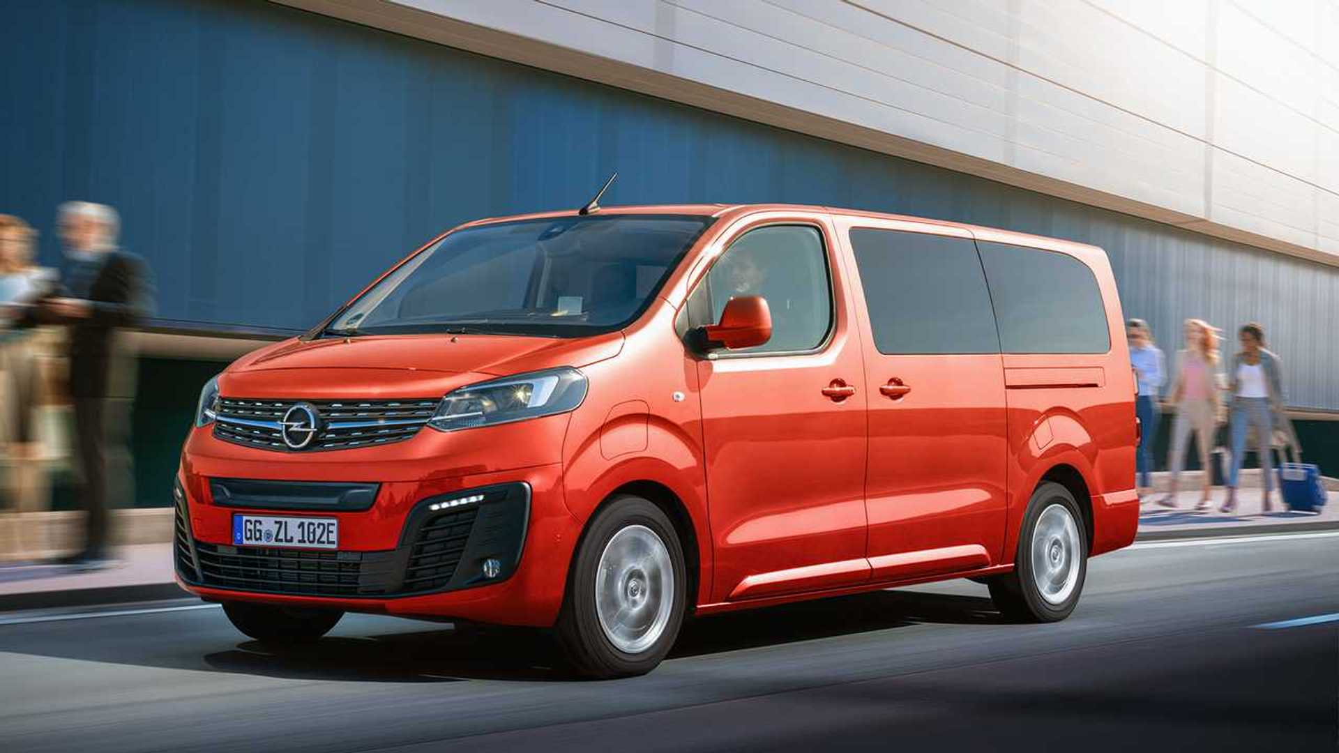 Só elétricos: Stellantis corta minivans a combustão na Europa
