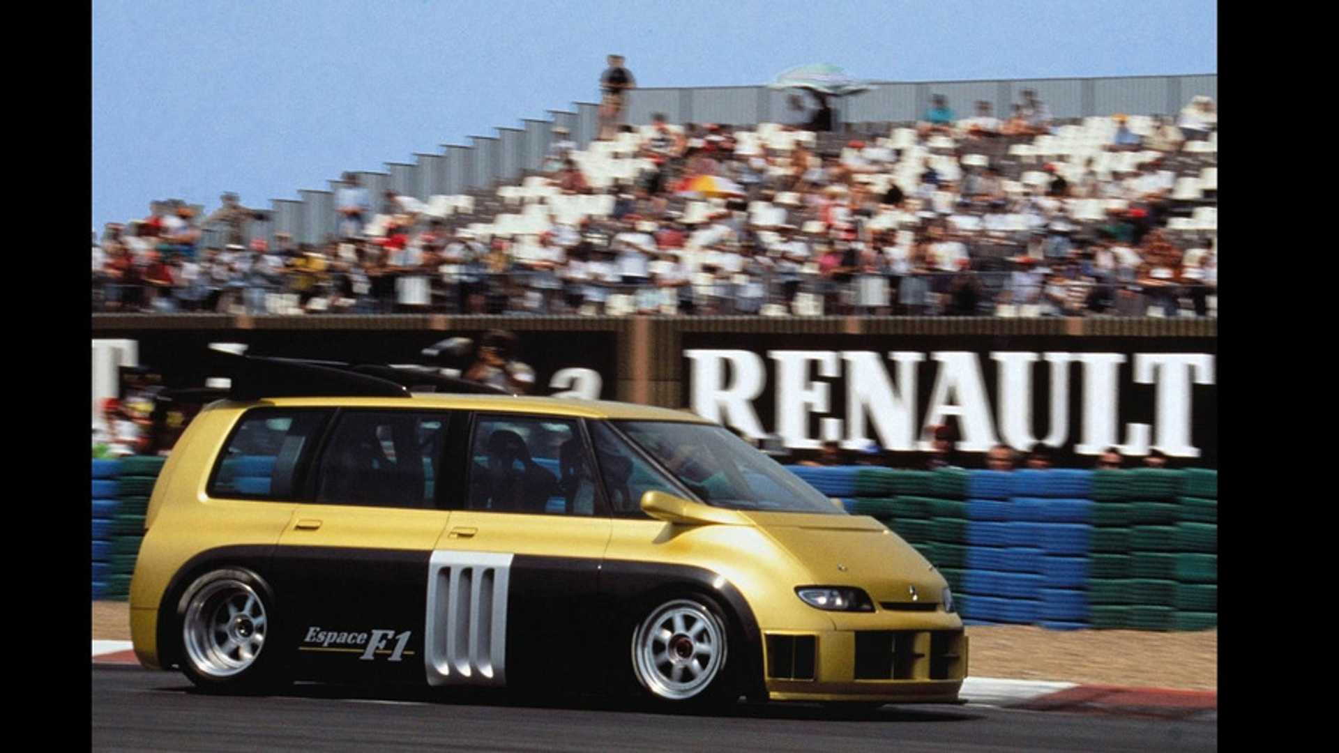 Renault Espace F1 Bangkit lewat Rendering, Minivan Tak Selalu Boring