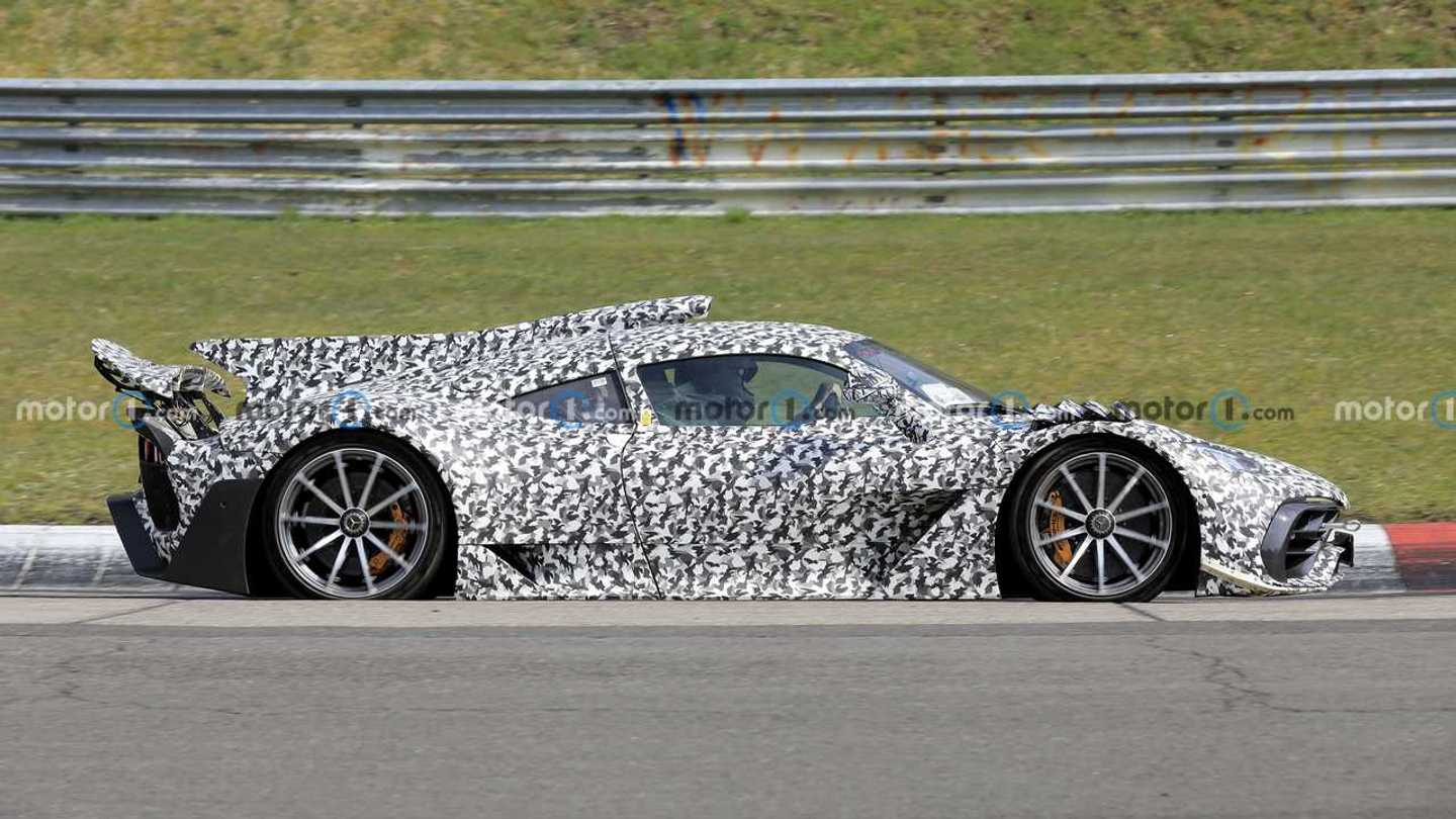 Mercedes-AMG One, la “F1 stradale” si fa vedere al Nurburgring