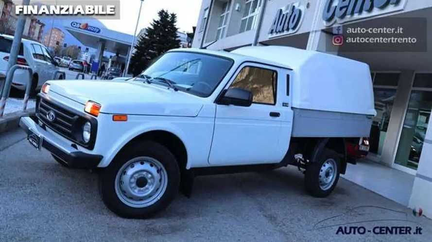 Nuestro querido Lada Niva existe en versión pick-up y se vende