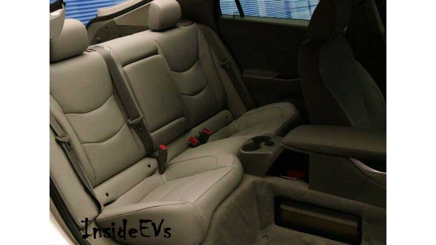 Finally: Next Generation 2016 Chevrolet Volt Debuts - Full Specs