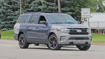 High-Performance Ford Expedition ST Caught Nearly Undisguised