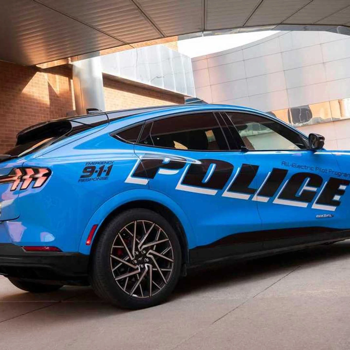 Police Officer Car Mustang