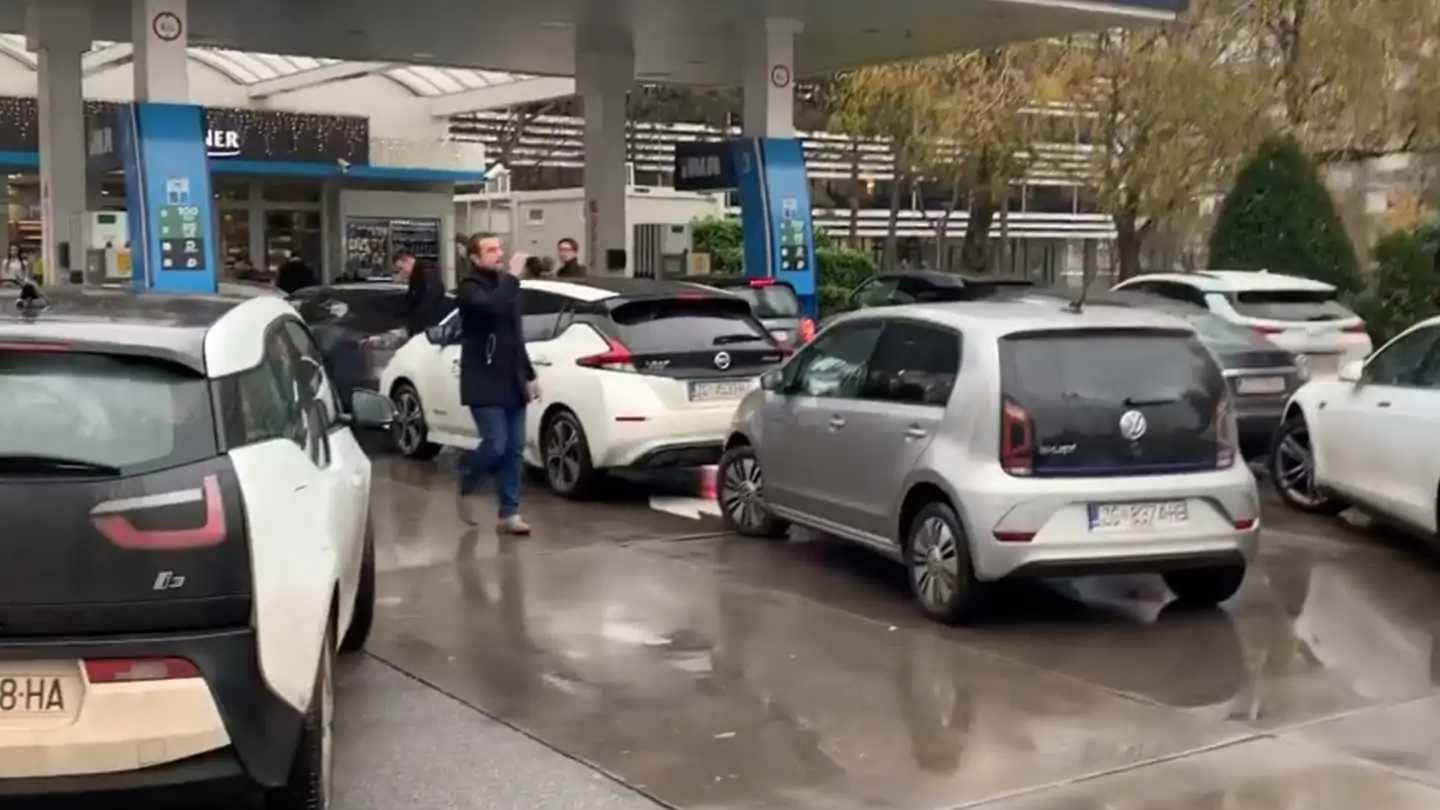 Revenge Of The Electric Cars? EVs Block Gas Station To Prove A Point