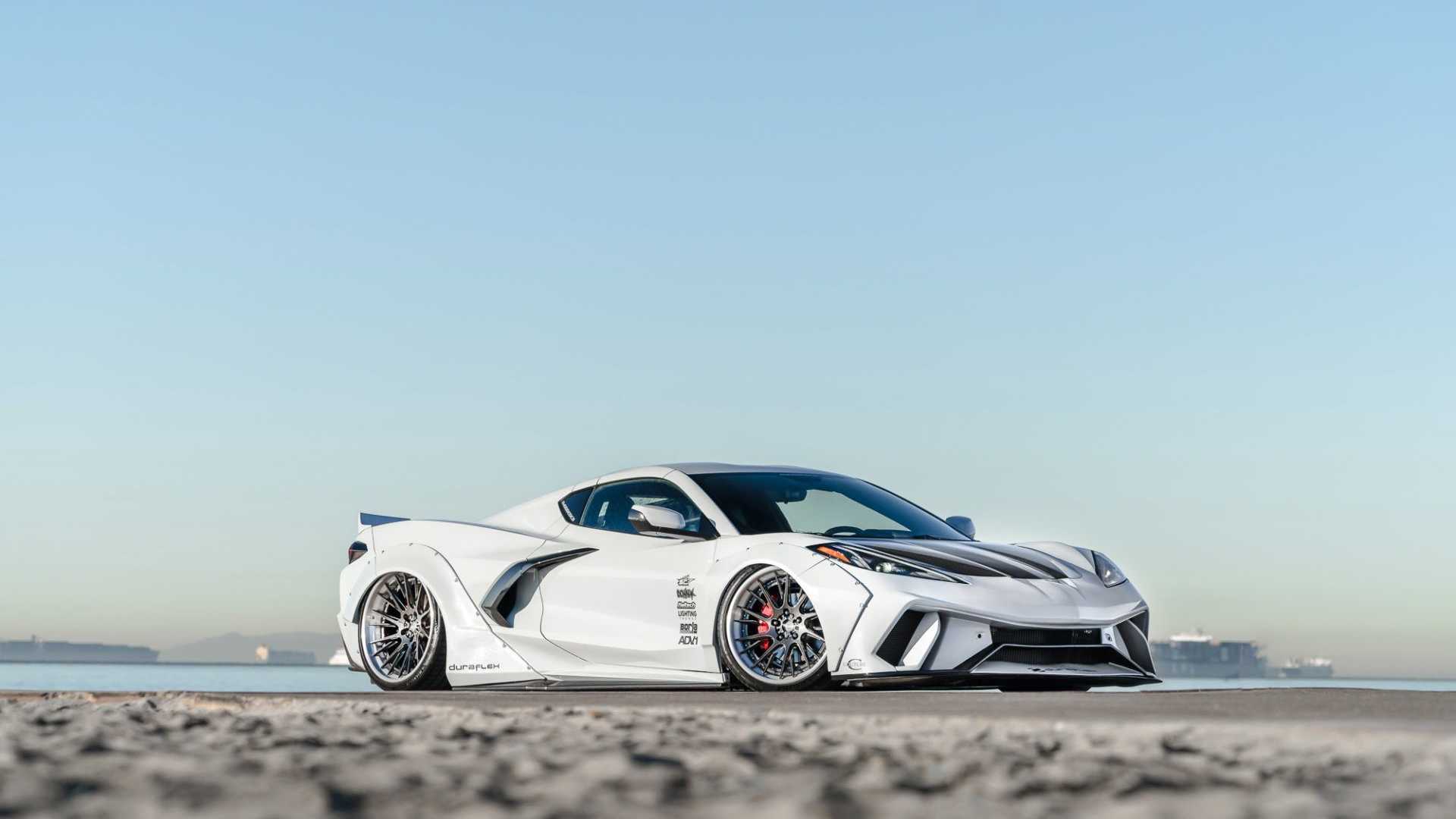 Csodát tud művelni egy szélesített kasztni és egy új felniszett a C8-as ...