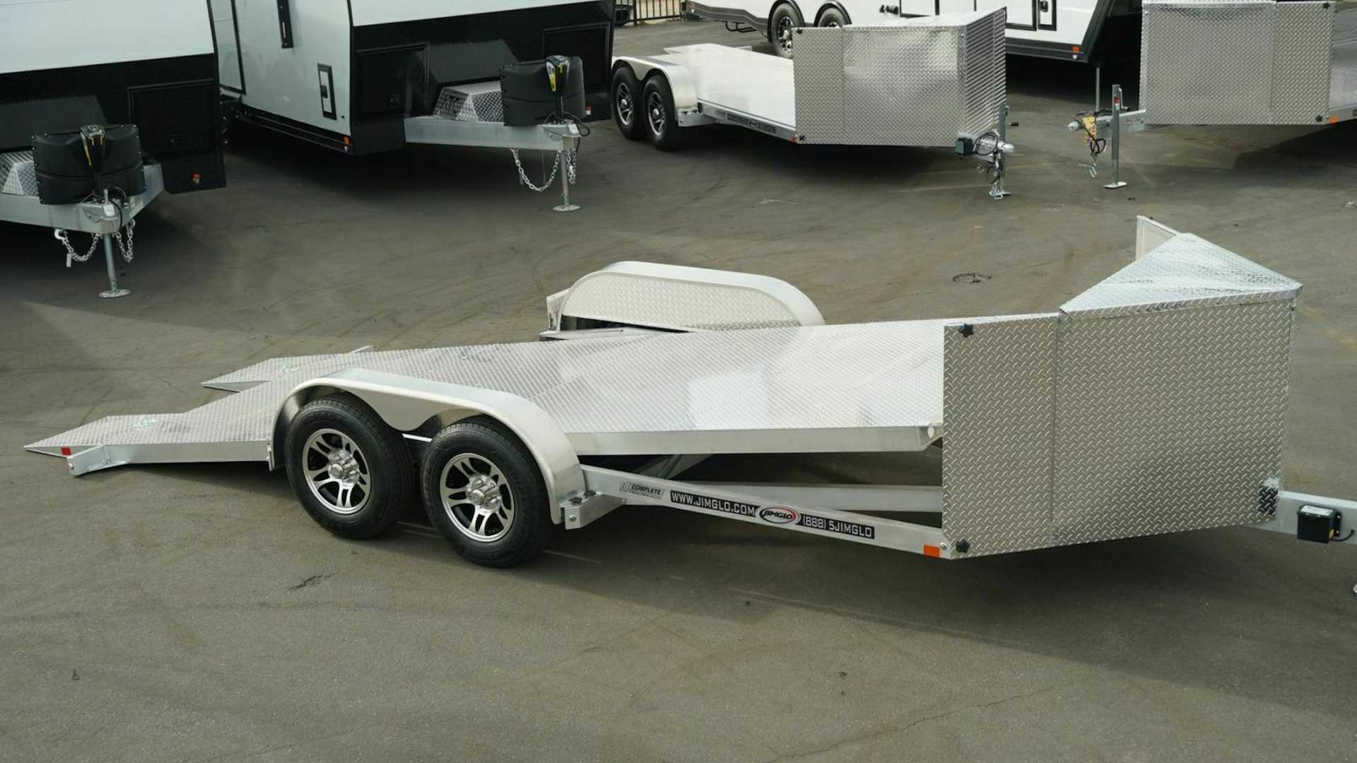 Accessories For Your Vehicle’s Next Canadian Adventure