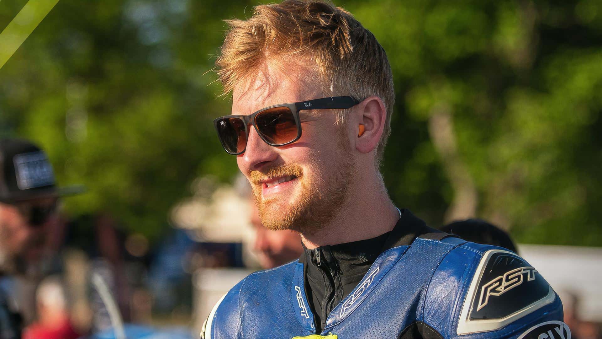Road Racer Gary Vines Dead After Qualifying Crash During Manx Grand Prix