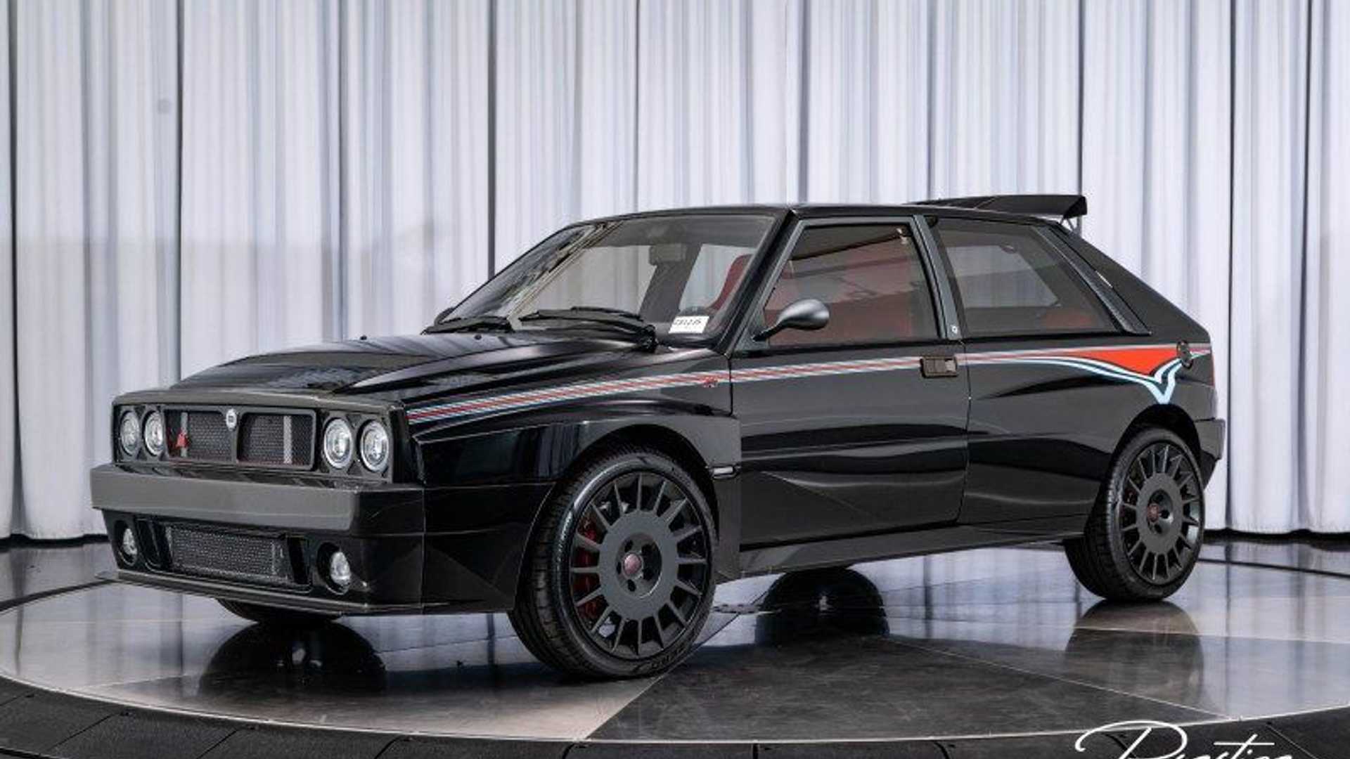 This 1989 Lancia Delta Integrale Futurista For Sale Is A Restored 80's ...